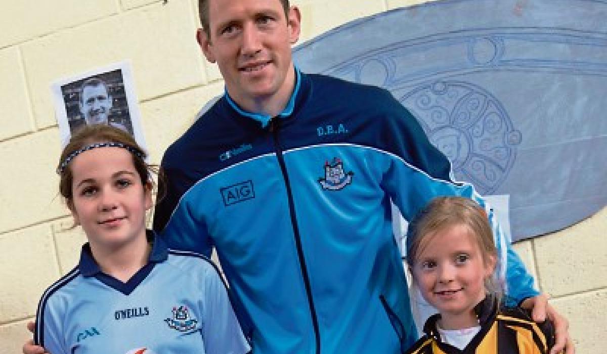 Denis Bastick brings Sam to Camross - Laois Live