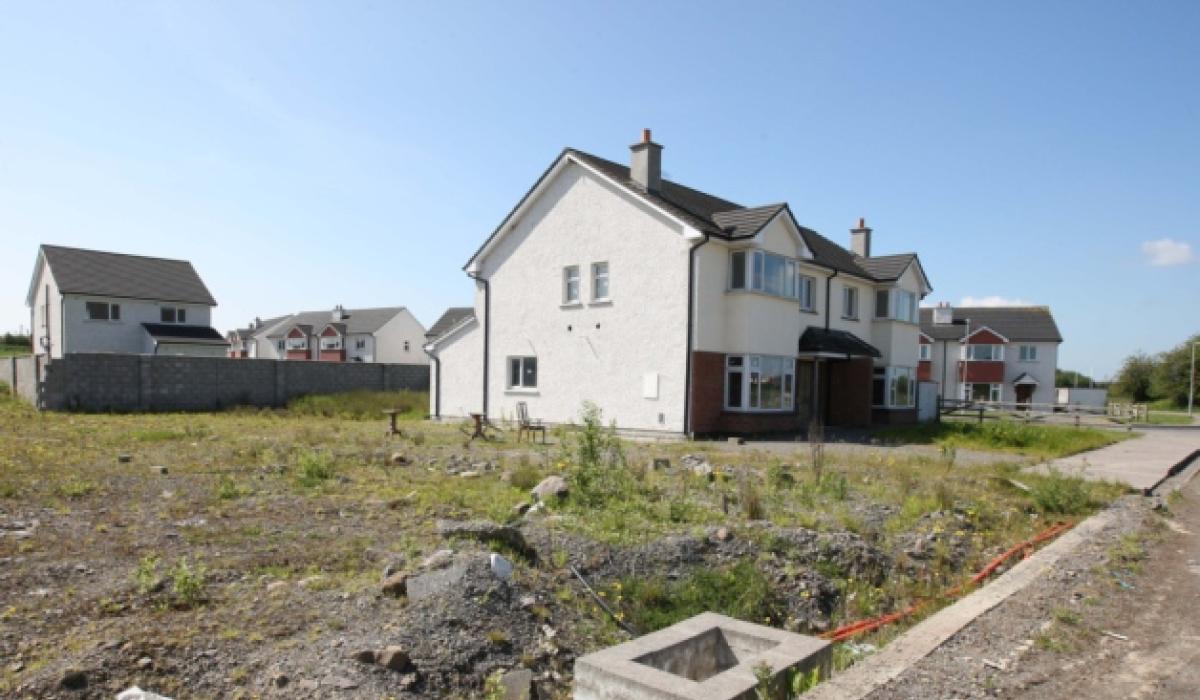 Give NAMA houses in Offaly to Port people - Laois Live