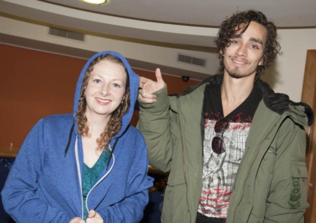 Robert Sheehan Girlfriend