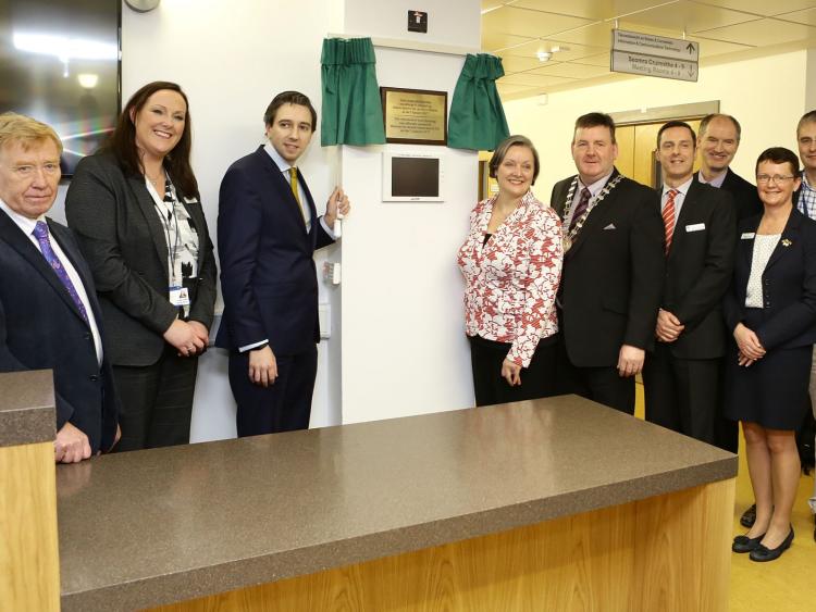 Tullamore hospital a 'vital hub' for hospital services - Minister ...