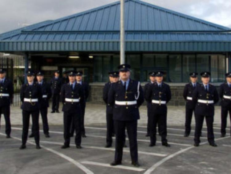Row over staff levels at Portlaoise prisons - Leinster Express