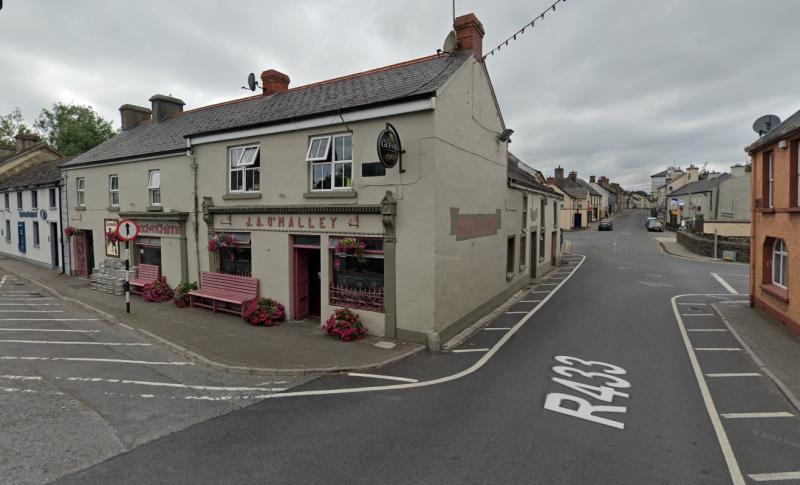 ‘Narrow escapes’ for councillor at Laois pub ‘pinch point’ - Laois Live