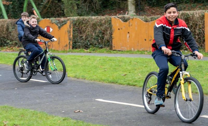 Laois launches Ireland's first 'bike library' in Portlaoise park ...