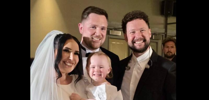 Singer Calum Scott surprises Irish couple at wedding with live ...