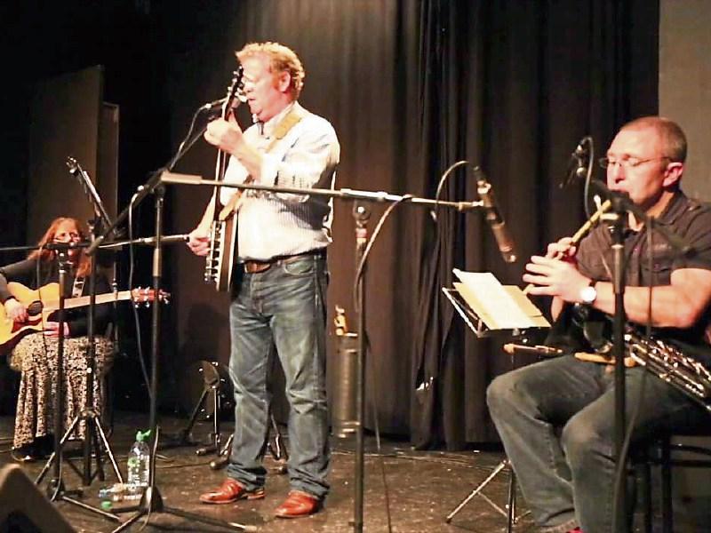 Ballylinan balladeer Kevin Morrin conquers world of folk music - Laois Live