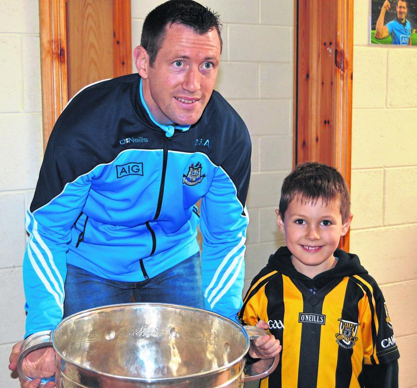 PHOTO GALLERY: Dublin All Ireland footballer Denis Bastick brings Sam ...