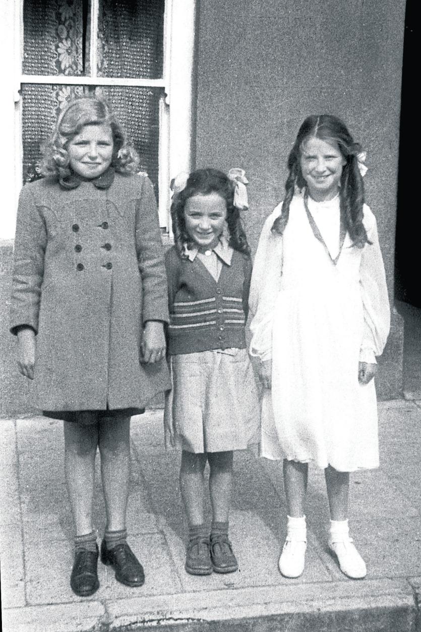 Treasure trove of old Portlaoise photographs on display for Heritage ...