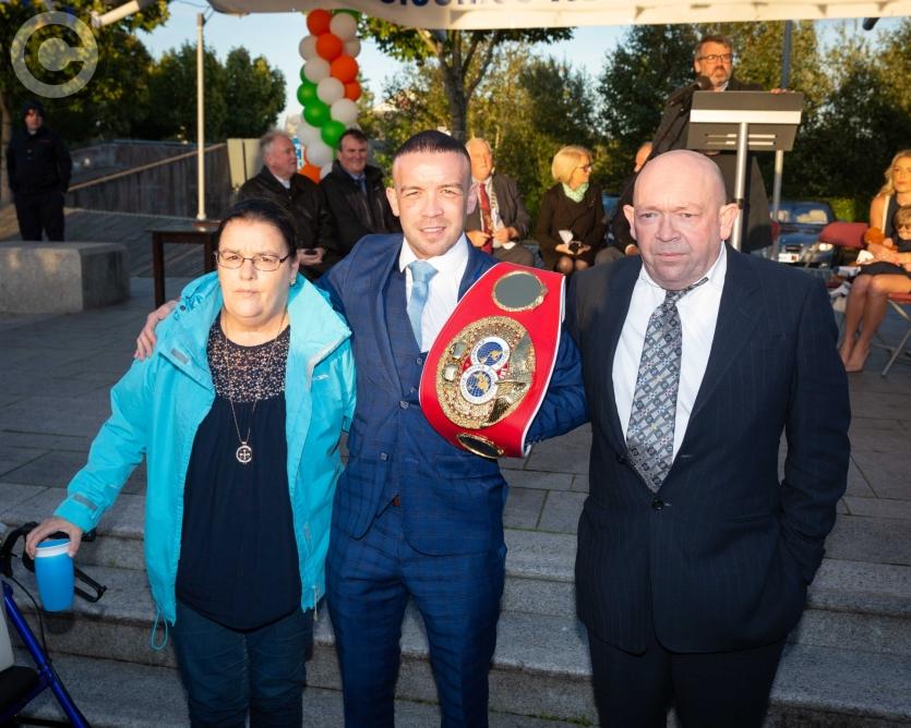 Laois and Portlaoise honours World Boxing Champion TJ Doheny #pictures ...