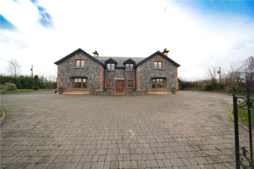 LAOIS PROPERTY WATCH: Stunning four bed family home near Mountrath ...