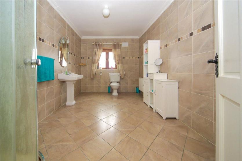 LAOIS PROPERTY WATCH: Stunning four bed family home near Mountrath ...