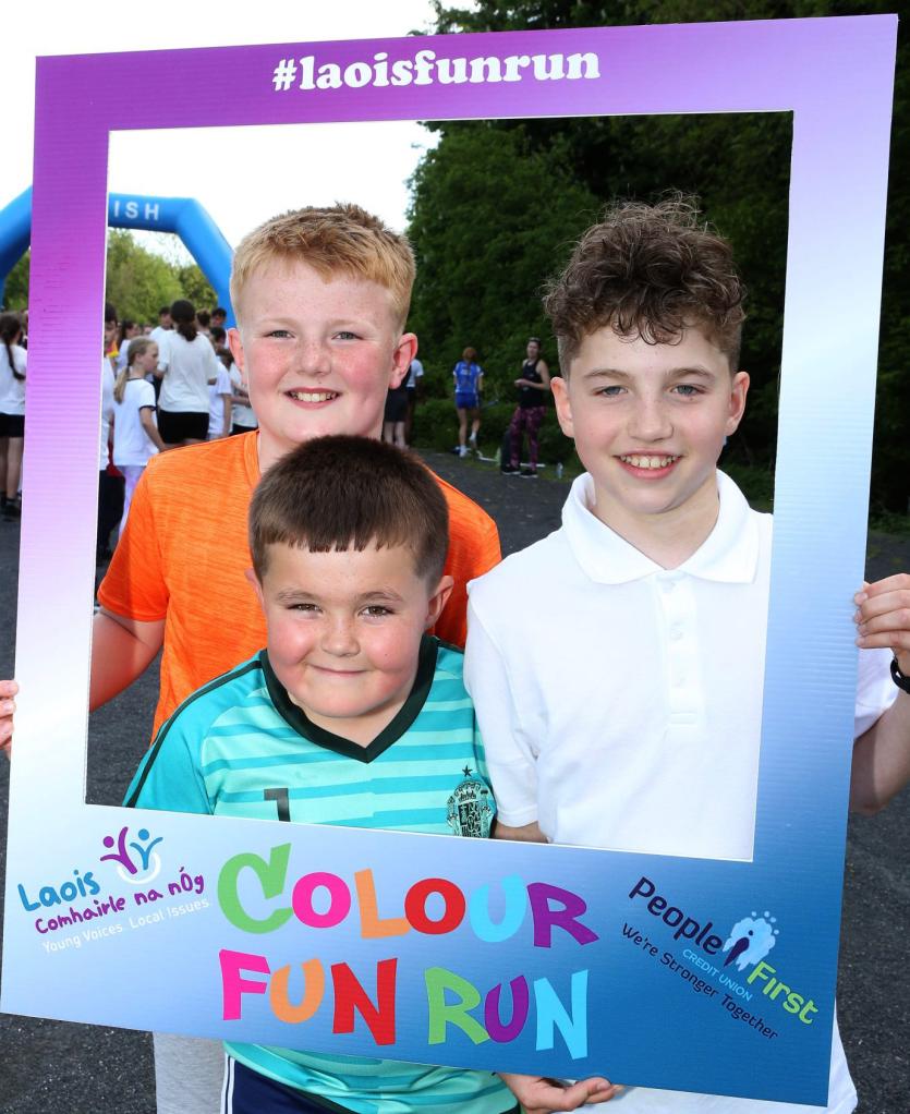 Laois teens pelted in colours at Comhairle na nÓg funrun - Photo 1 of ...