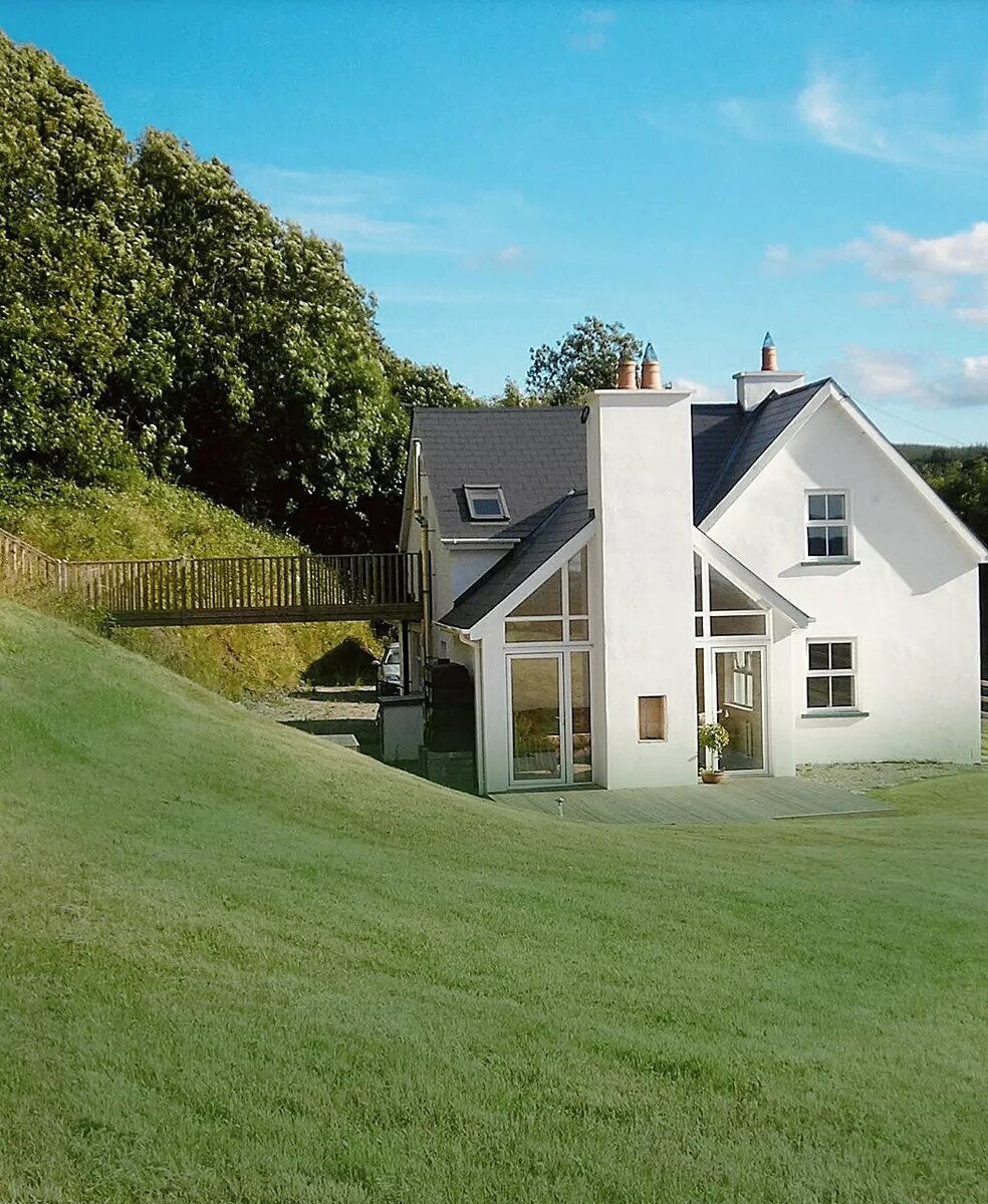 PROPERTY WATCH: Build a bridge to a 'picture postcard' new home in ...