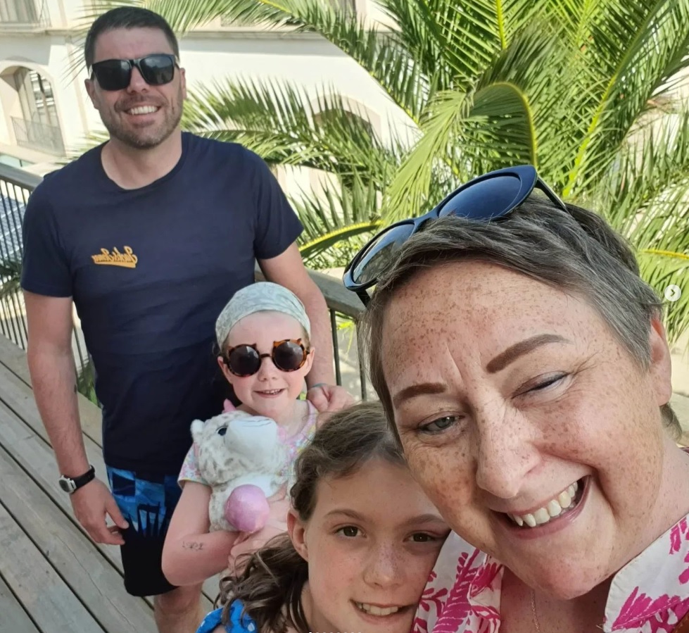 Laois mother with incurable cancer training for Very Pink Run - Ireland ...