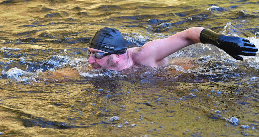 IN PICTURES: Laois brothers raise huge sum as sea swim ends in icy ...