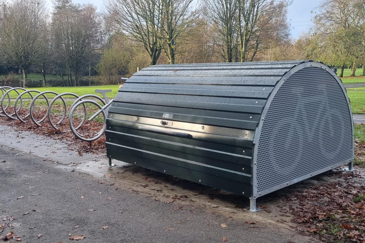 Laois launches Ireland's first 'bike library' in Portlaoise park ...